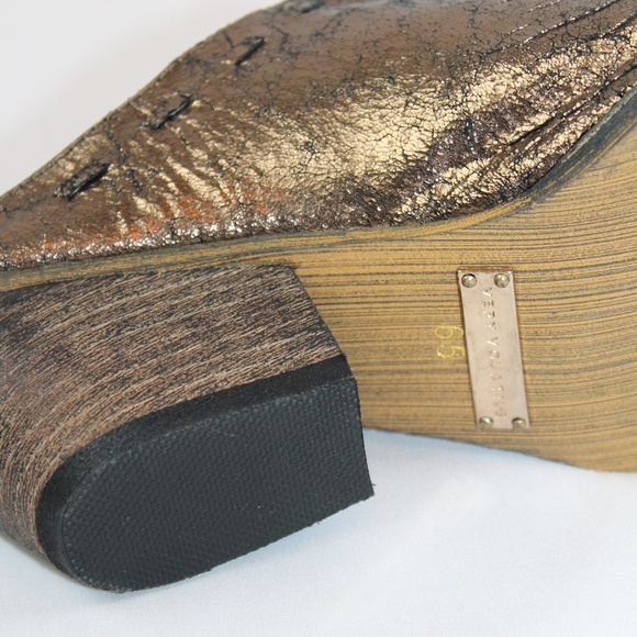 Very Volatile | Shoes | Very Volatile Western Mule Bootie Leather ...